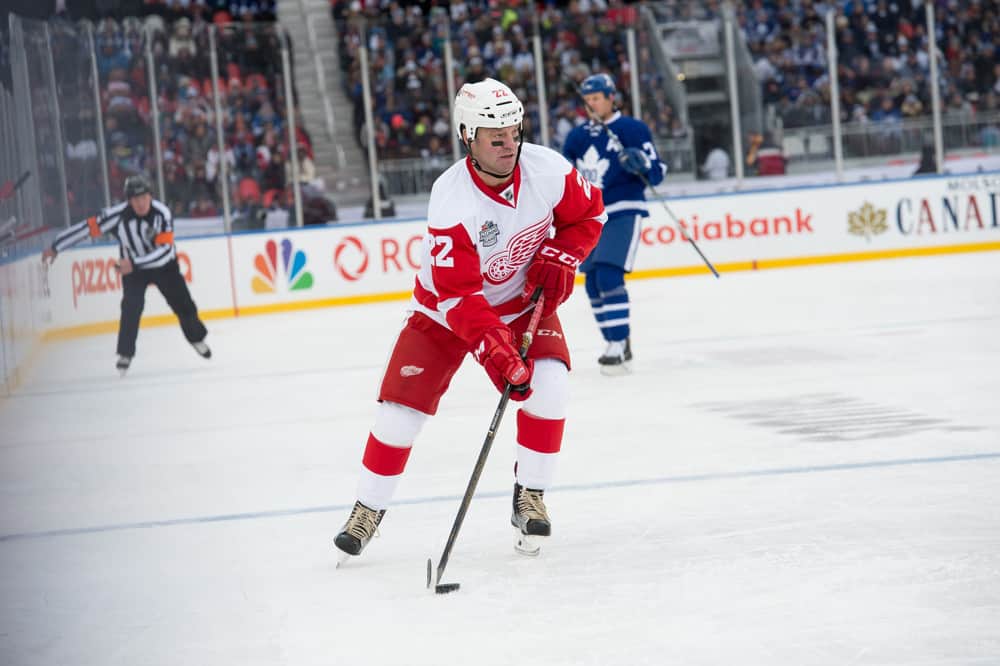 Dino Ciccarelli (NHL) Bio, Age, Height, Education Background, Wife ...