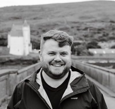 Donie O'Sullivian (Irish Journalist) Age, Height, Spouse, Wiki, Kids ...